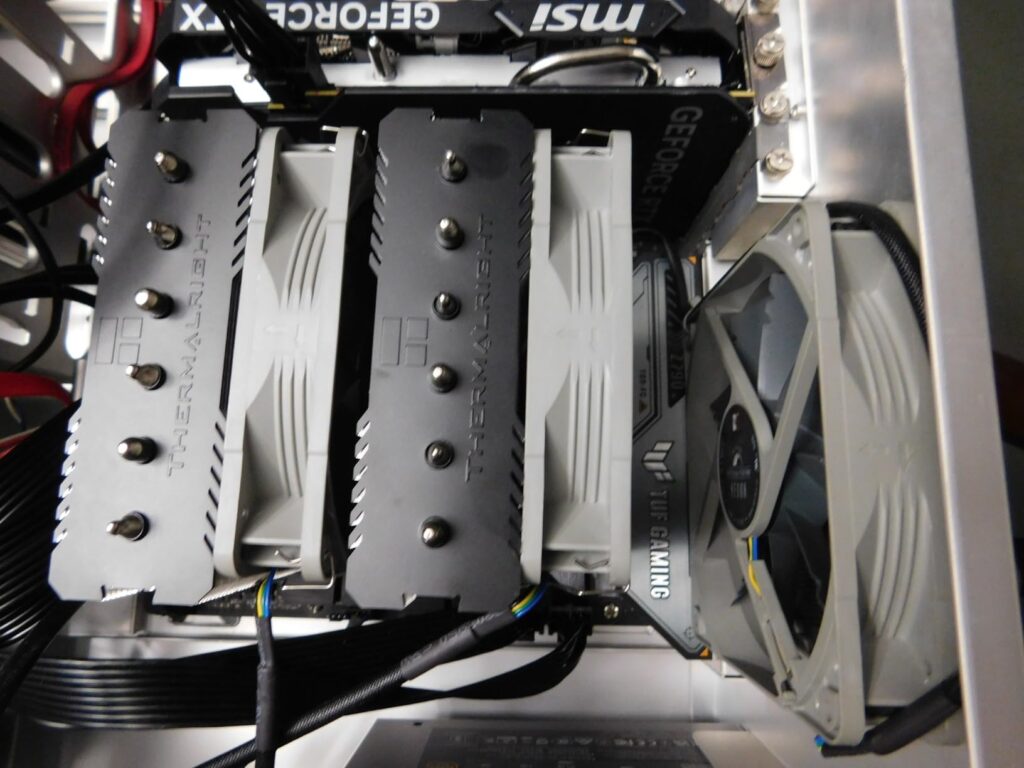 Best Radiator Fans 2025: Arctic vs Noctua Face-Off