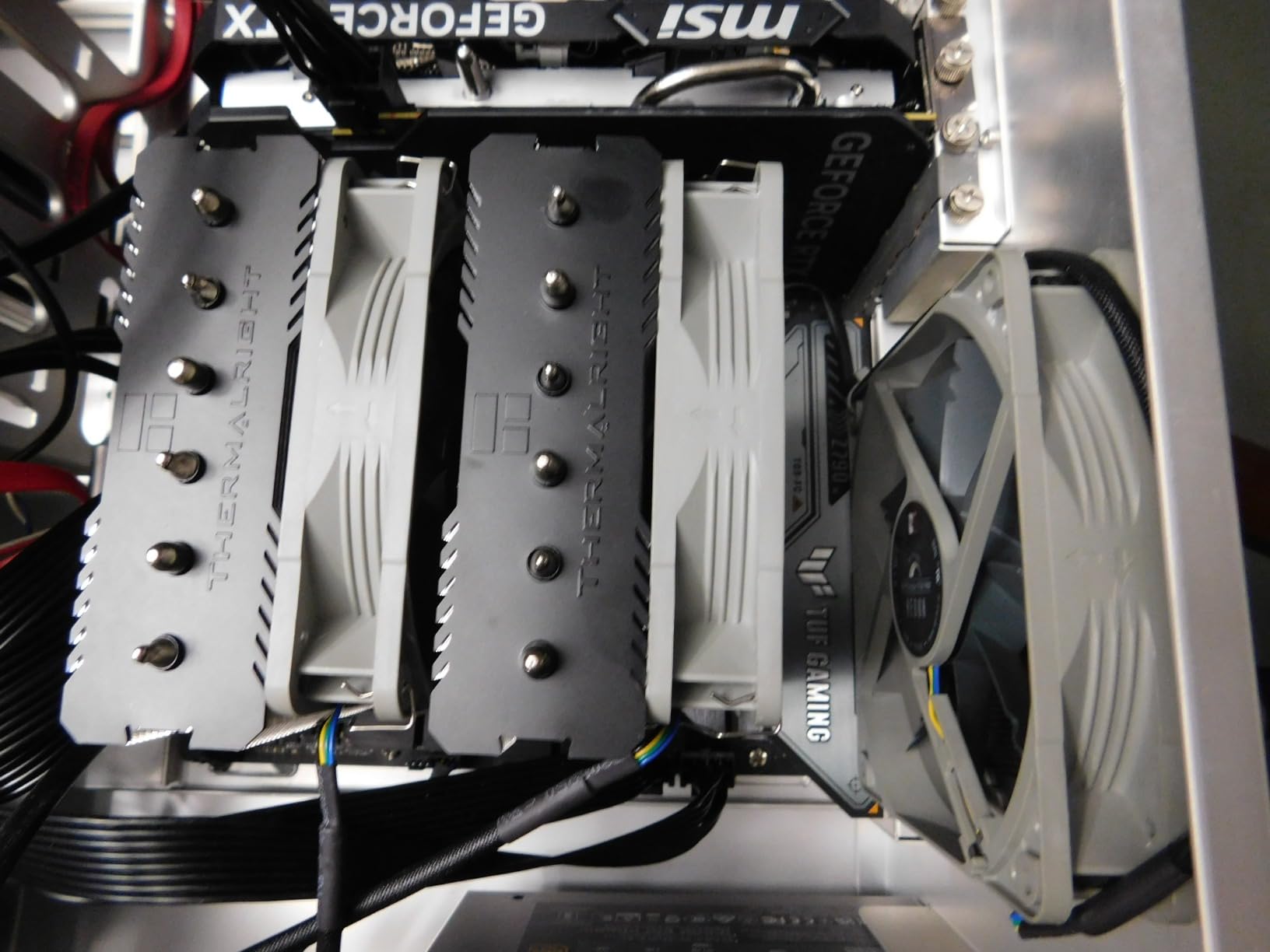 Best Radiator Fans 2025: Arctic vs Noctua Face-Off