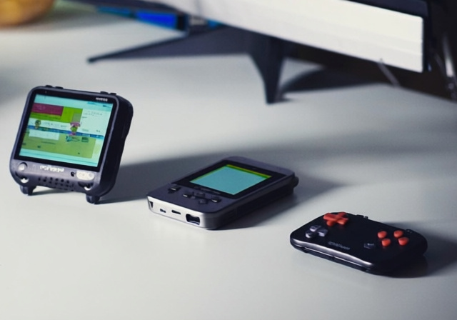 12 Best Pocket Handheld Emulators 2025: Reviews & Tests